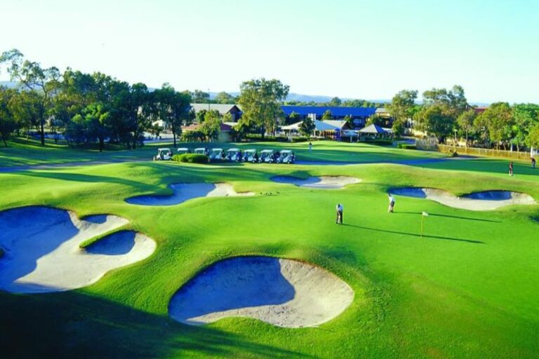 Golf - The Vines Resort